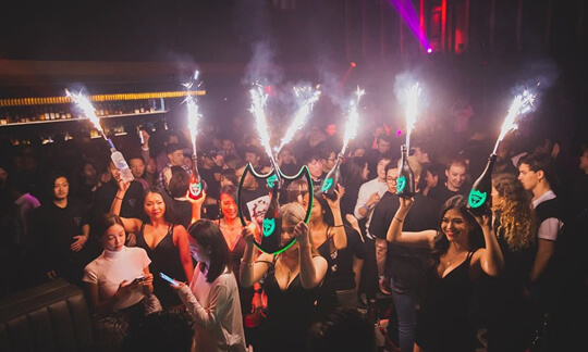 1 OAK TOKYO - ワンオーク東京 | クラブイベントガイド